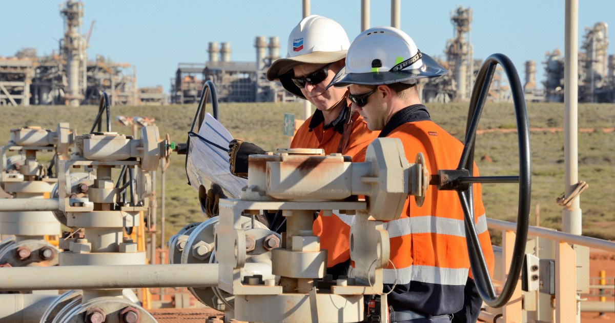 Chevron workers endorse agreements, strike averted