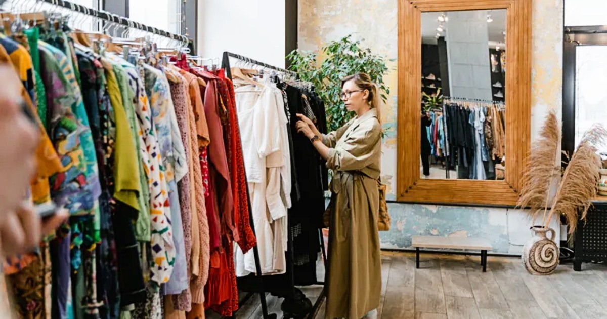 Do you shop for second-hand clothes? You’re likely to be more stylish