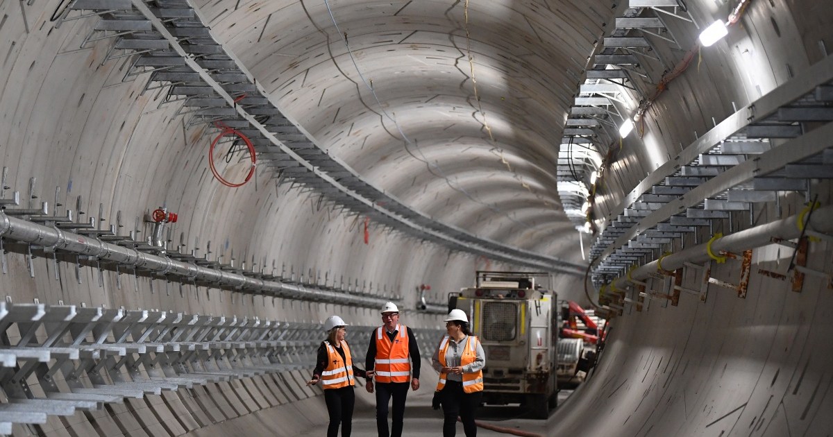 Taxpayers to dig deeper for tunnel project blowout