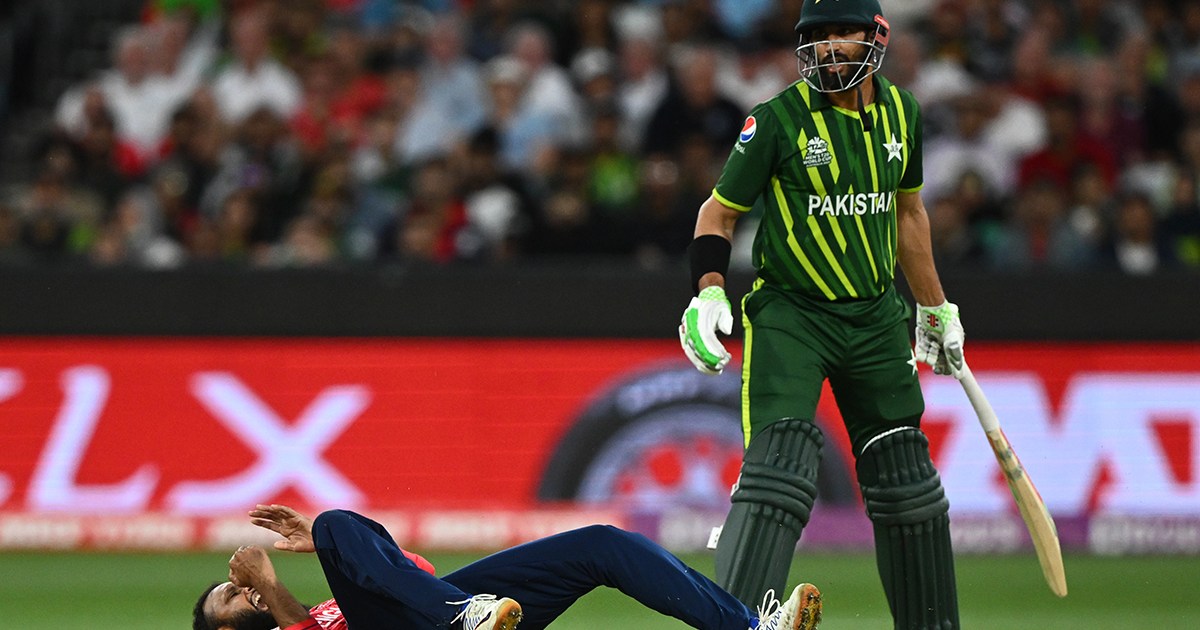 Patient England takes its time to win World Twenty 20 final