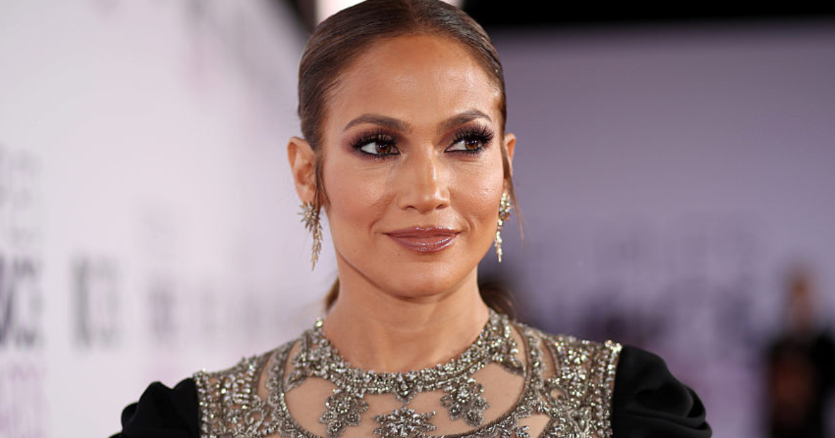 Jennifer Lopez mysteriously disappears from Instagram