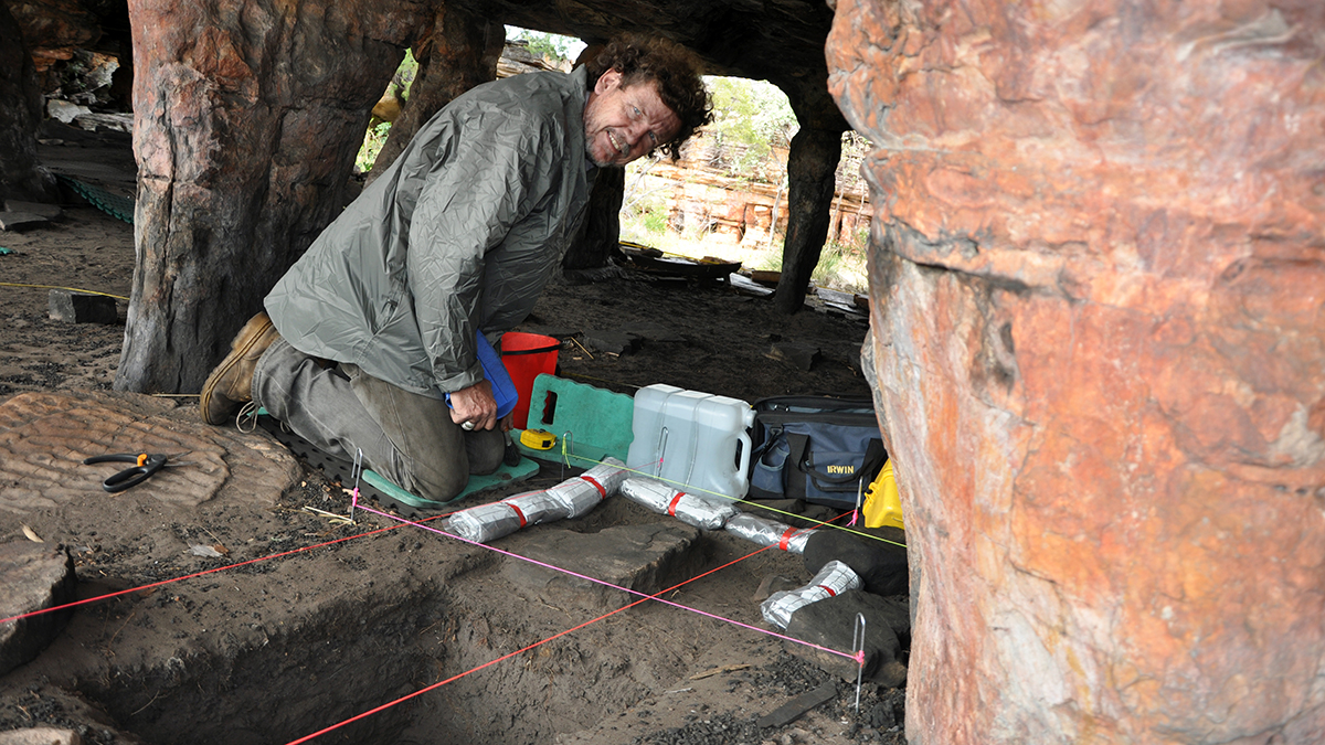 Australian professor freed from PNG hostage situation