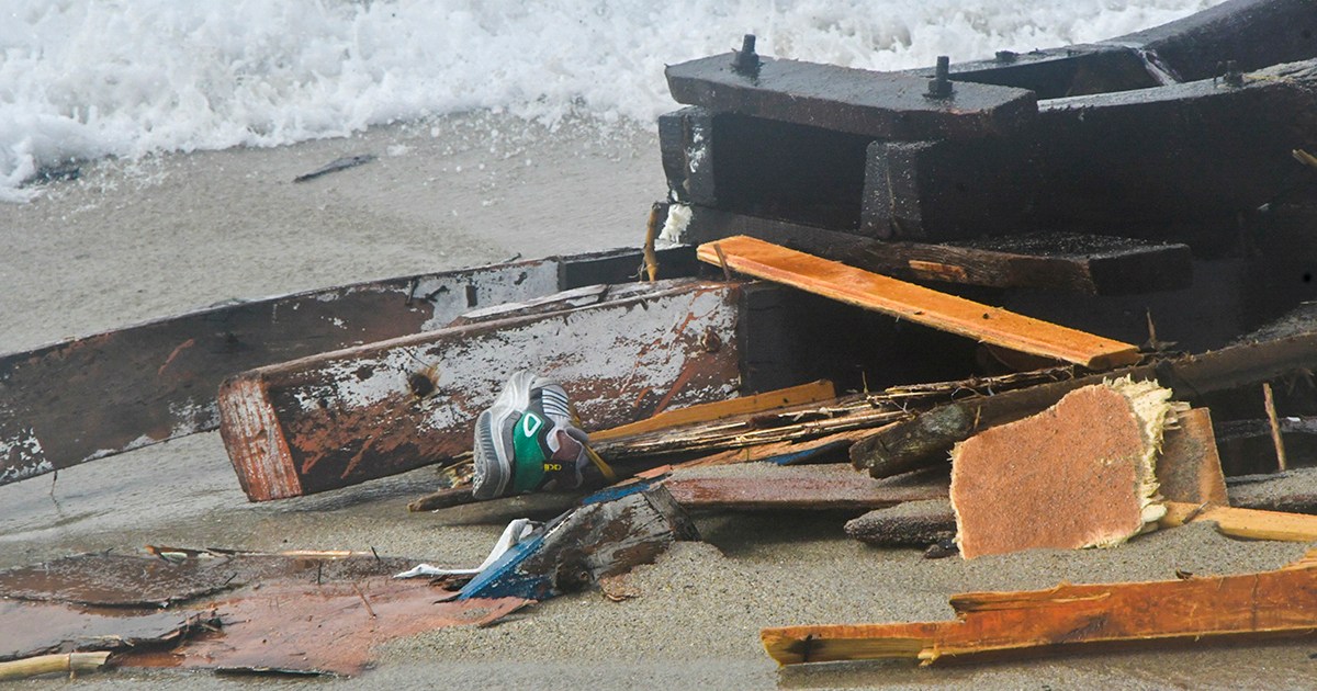 More than 30 dead after migrant shipwreck off Calabria coast