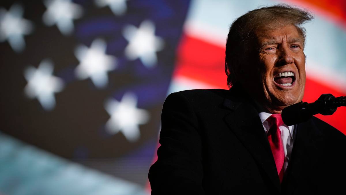 Trump warns of 'death & destruction' if charged