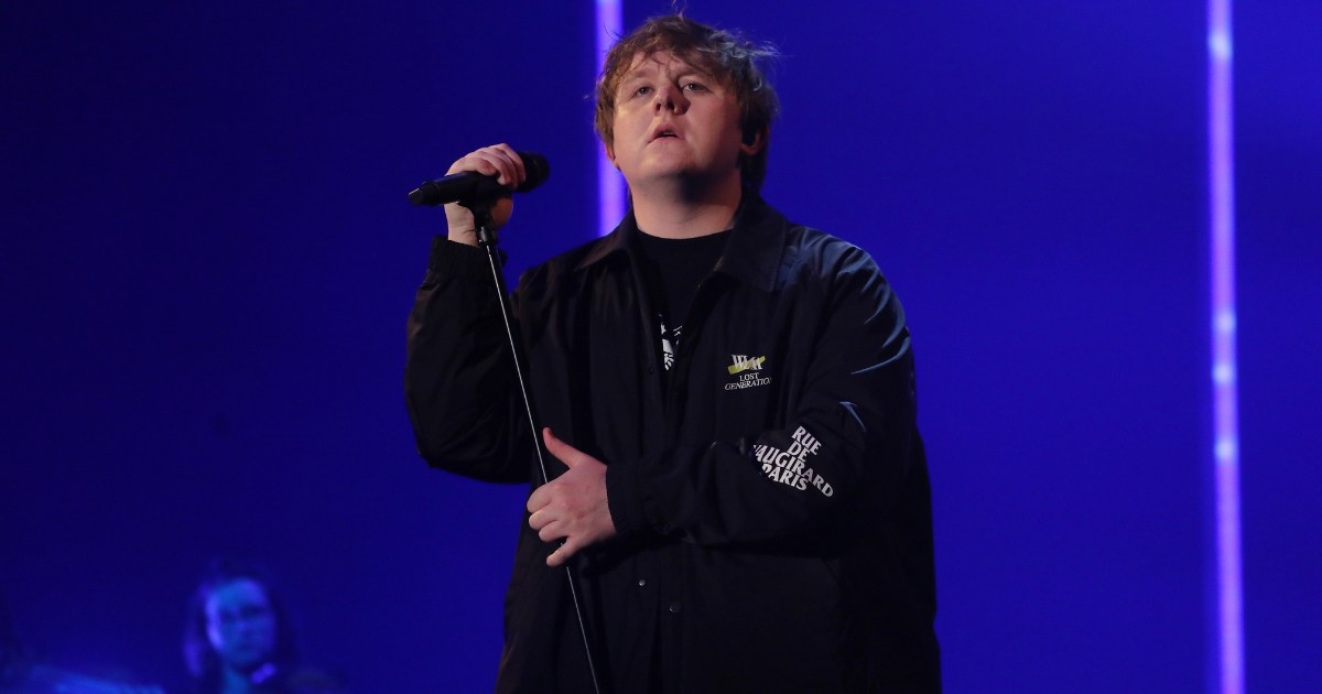 Singer's tour cancellation puts spotlight on ‘embarrassing’ condition