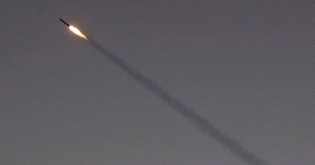 Rocket launch from Lebanon draws Israeli shelling