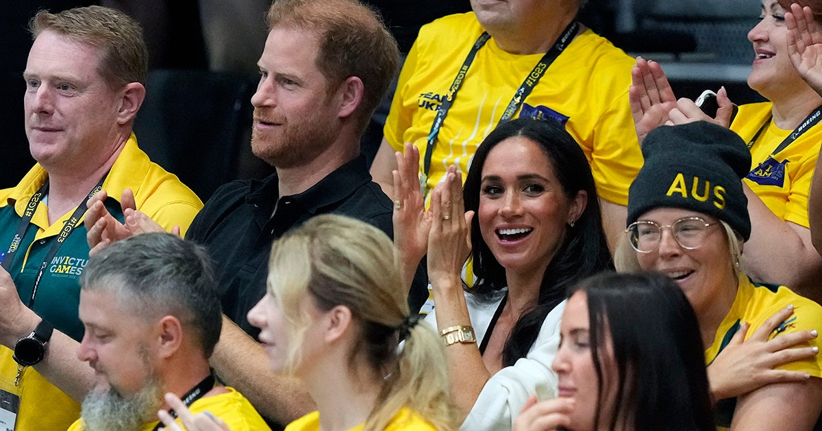Meghan and Harry join Aussies in Invictus Games crowd