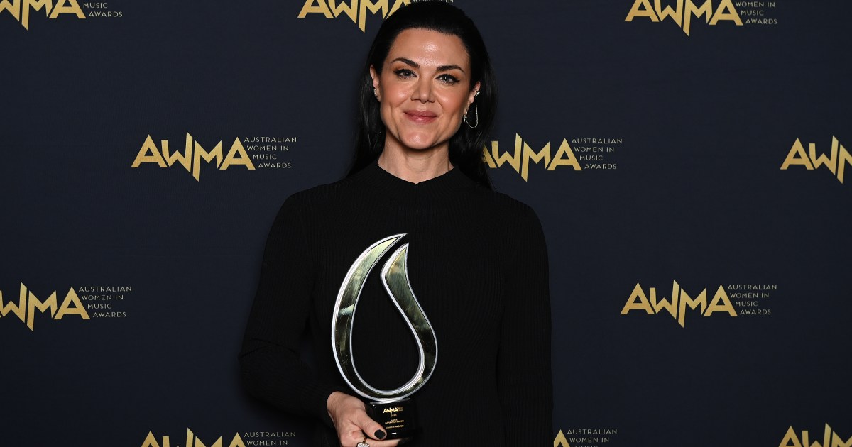 Vanessa Amorosi sues mother over property ownership