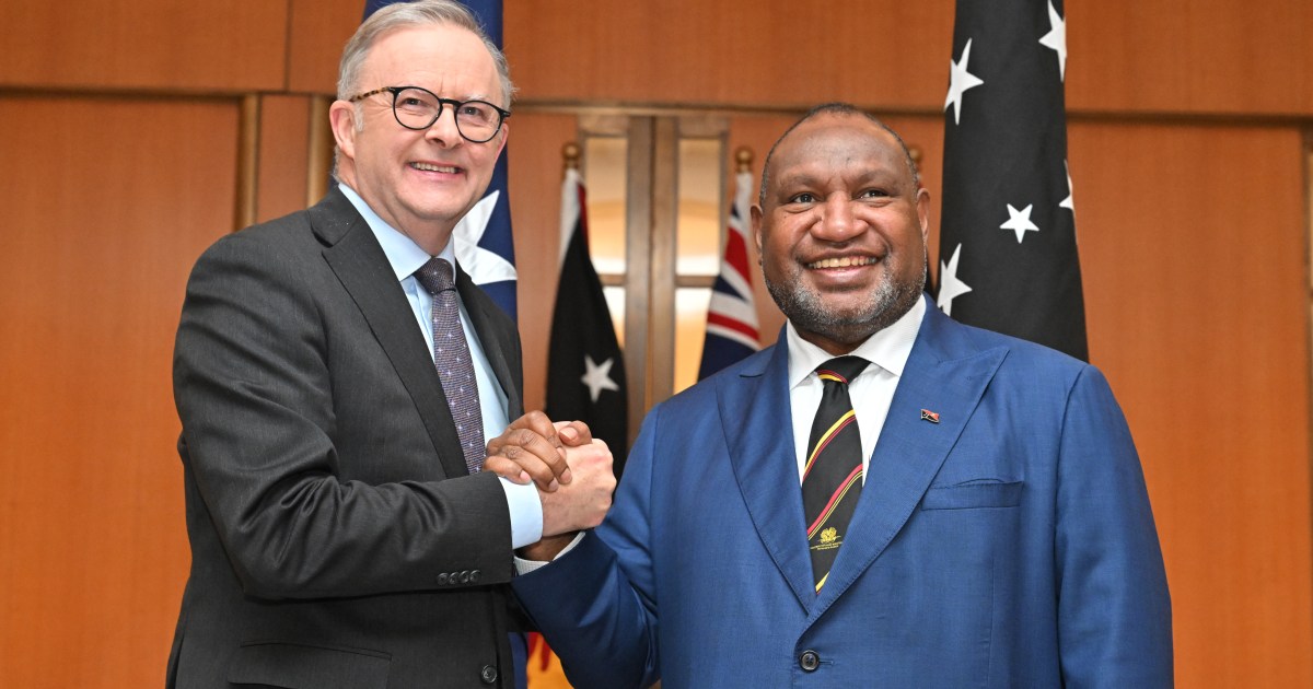 Australia to boost PNG police under new security pact