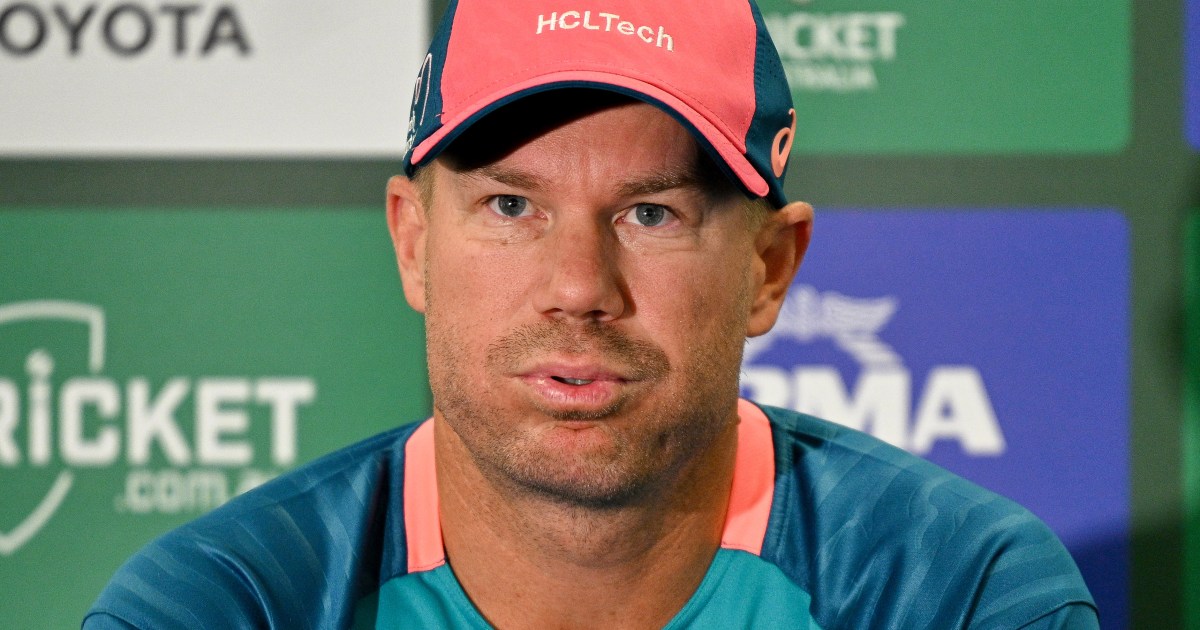 Warner a captain again after leadership ban lifted