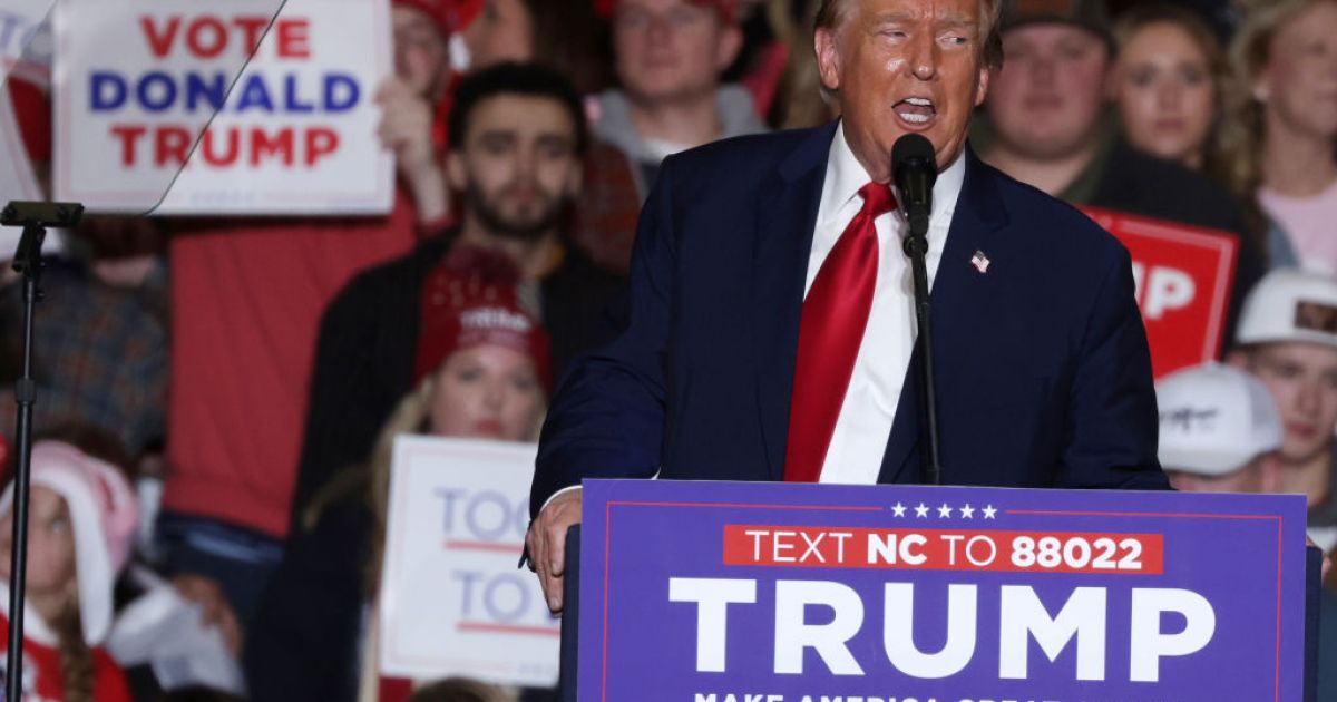 Trump wins Missouri caucus, dominates Michigan returns