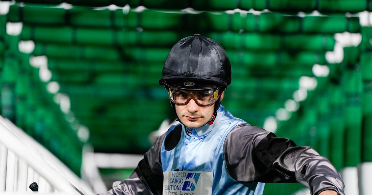 Jockey Stefano Cherchi dies of Canberra race fall injuries