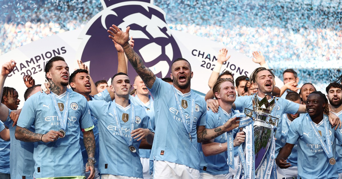 Manchester City roars to fourth straight Premier League crown