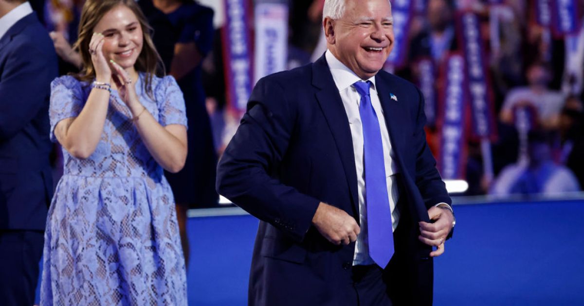 Tim Walz, Oprah Winfrey whip up Democratic convention