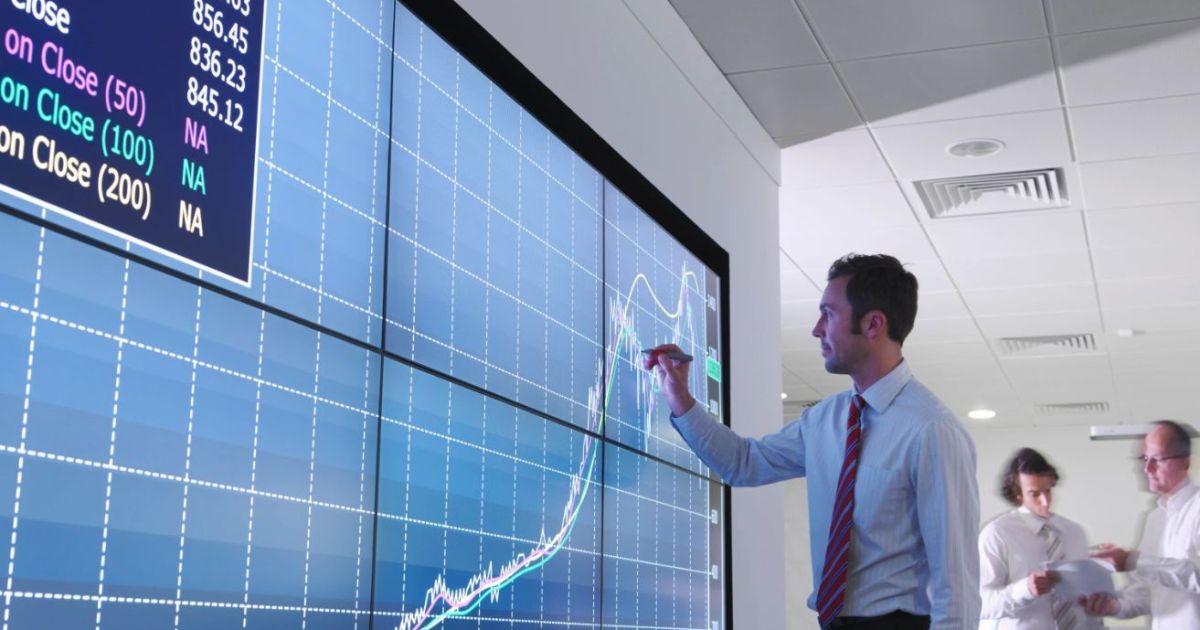 Ask the Expert: Changing super funds, pension phase