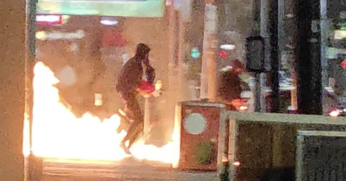 Bumbling suspects filmed fleeing nightclub blaze