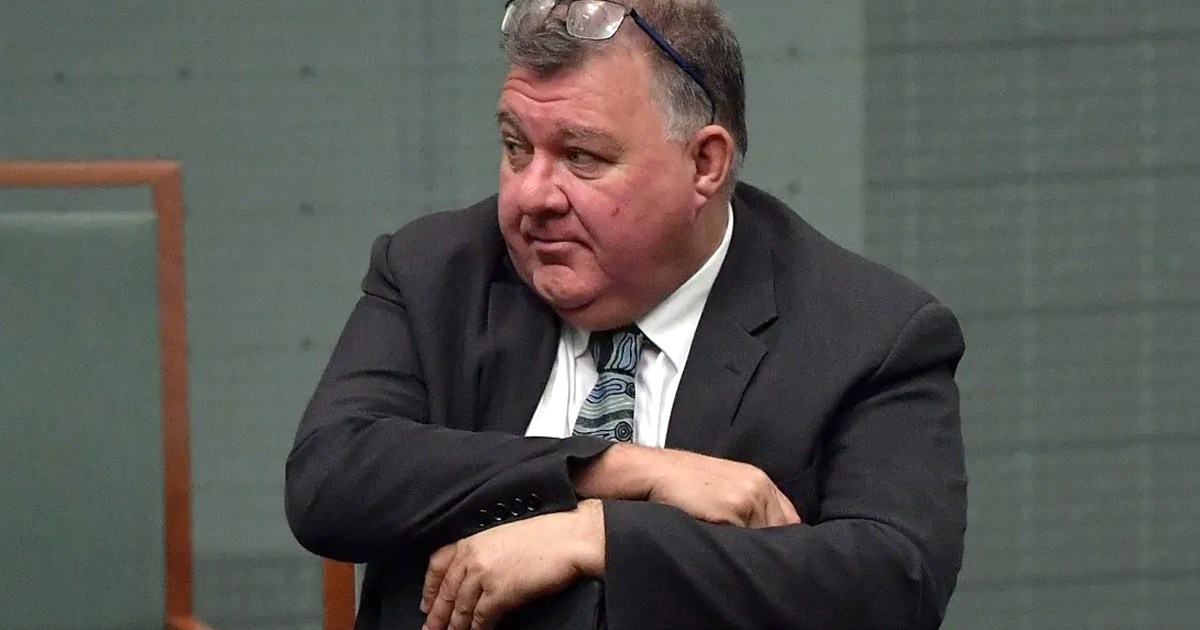 Craig Kelly signs up to fresh party, seeking political return