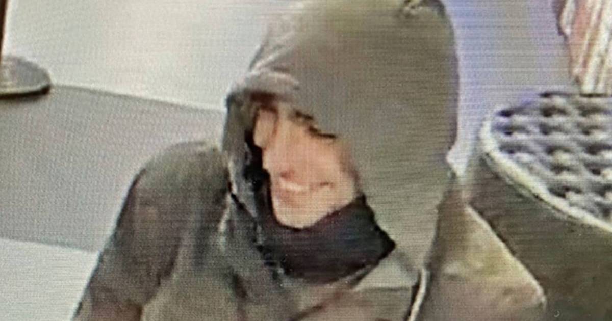 Gunman who killed insurance CEO has left NYC: police