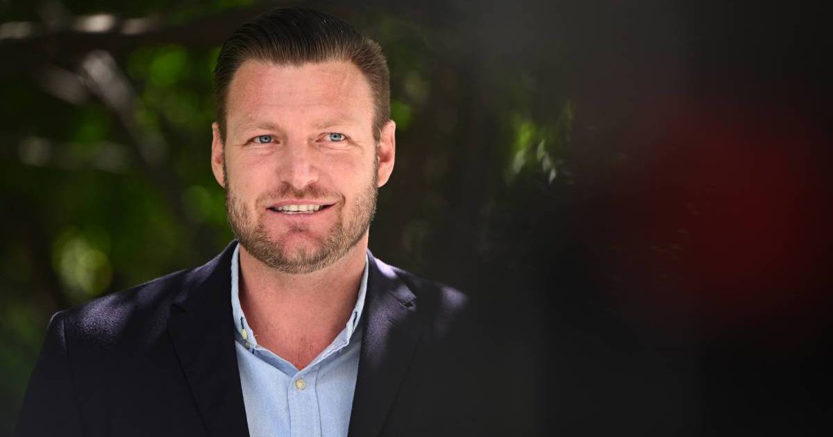 Liberal star Sam Groth to quit politics