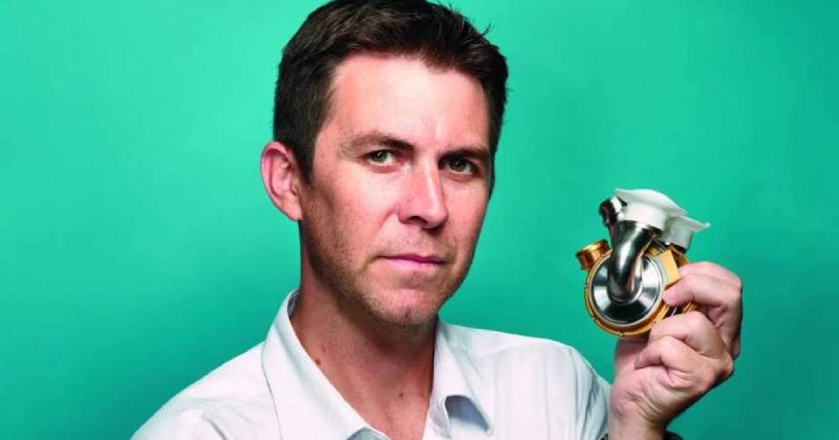 Australian man leaves hospital with artificial heart in world first