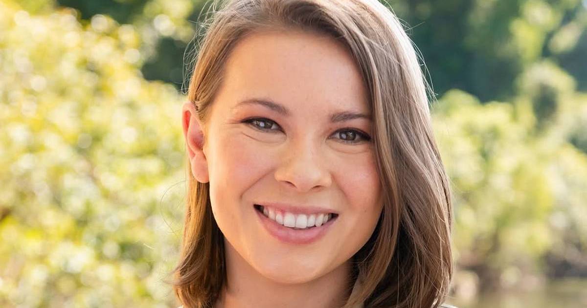 Bindi Irwin was rushed to surgery. This is why and what happened