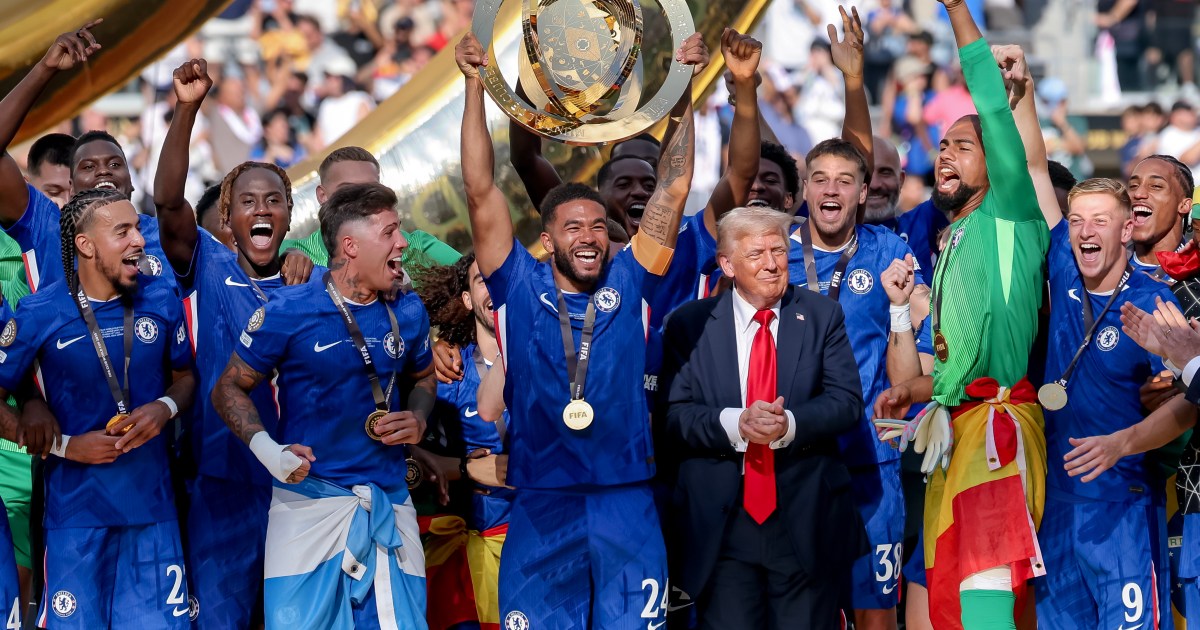 Trump steals thunder at Chelsea's World Cup trophy lift
