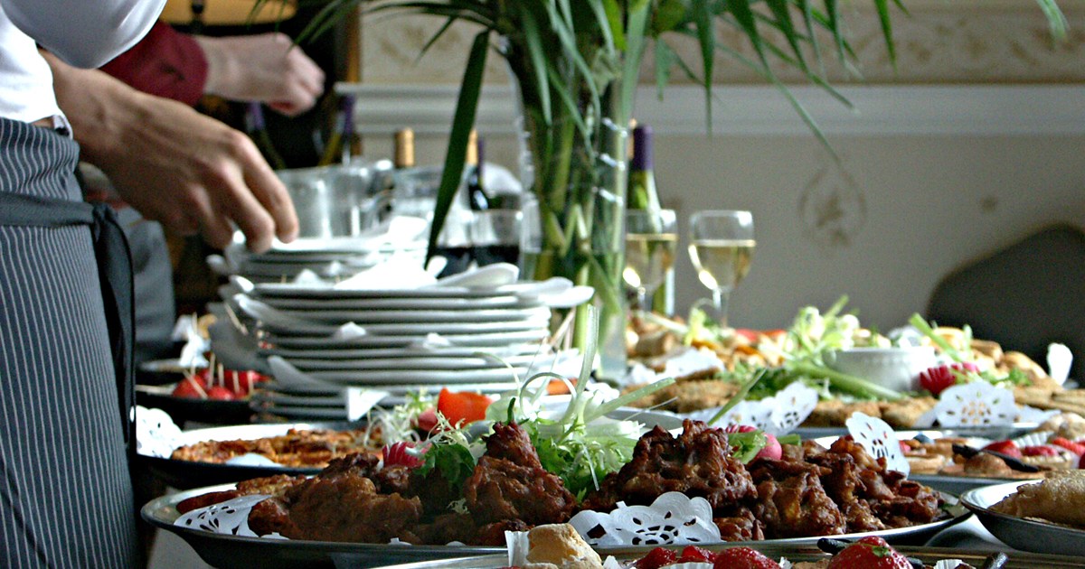Three reasons buffets can be a recipe for a health disaster