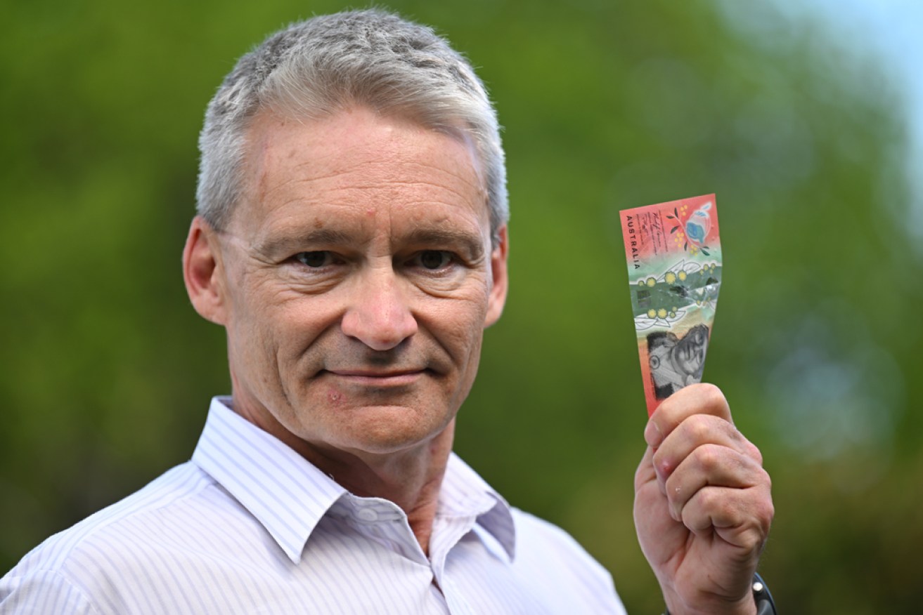 Tapped out: Cash advocates suss on mandate plan