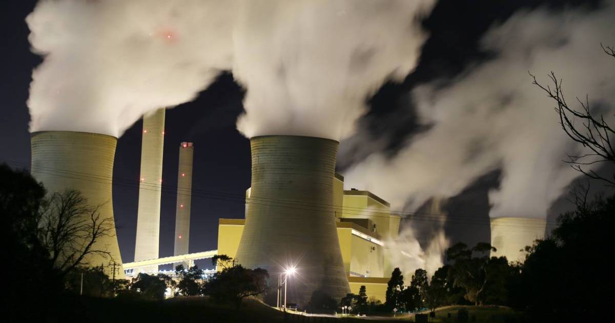 'Fighting against gravity': Coalition's energy policy lashed