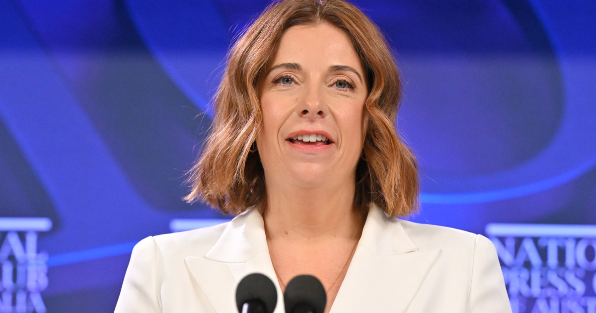 Minister charged taxpayers to fly husband to cricket