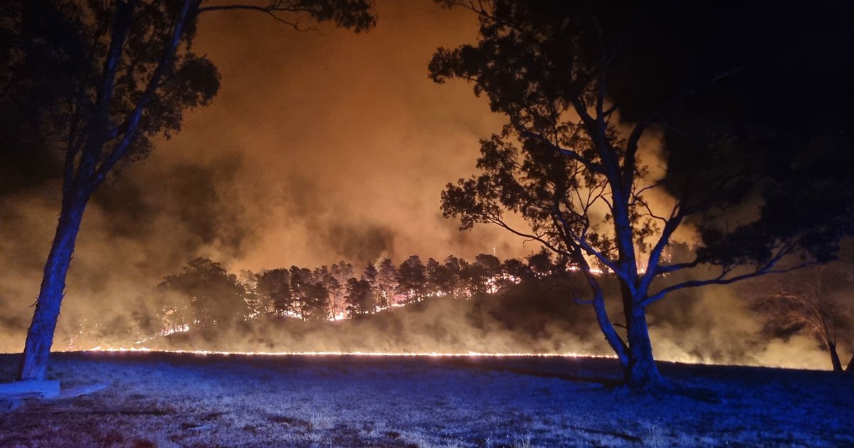 'Like a bomb': Properties lost as fire engulfs region