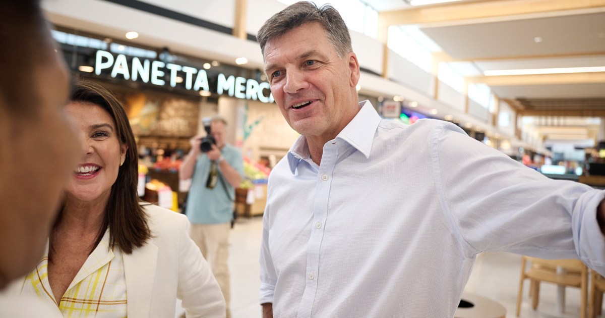 Liberal poll boost as Taylor mulls frontbench